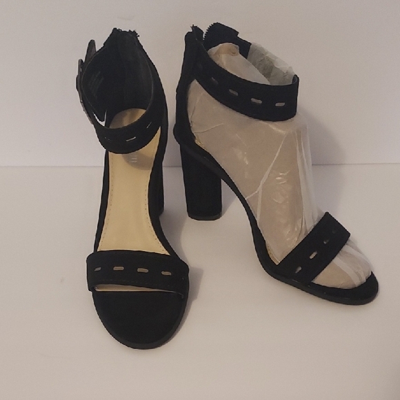 Bar III | Shoes | Bar Iii Black Suede Sandal Strappy Size 7 | Poshmark